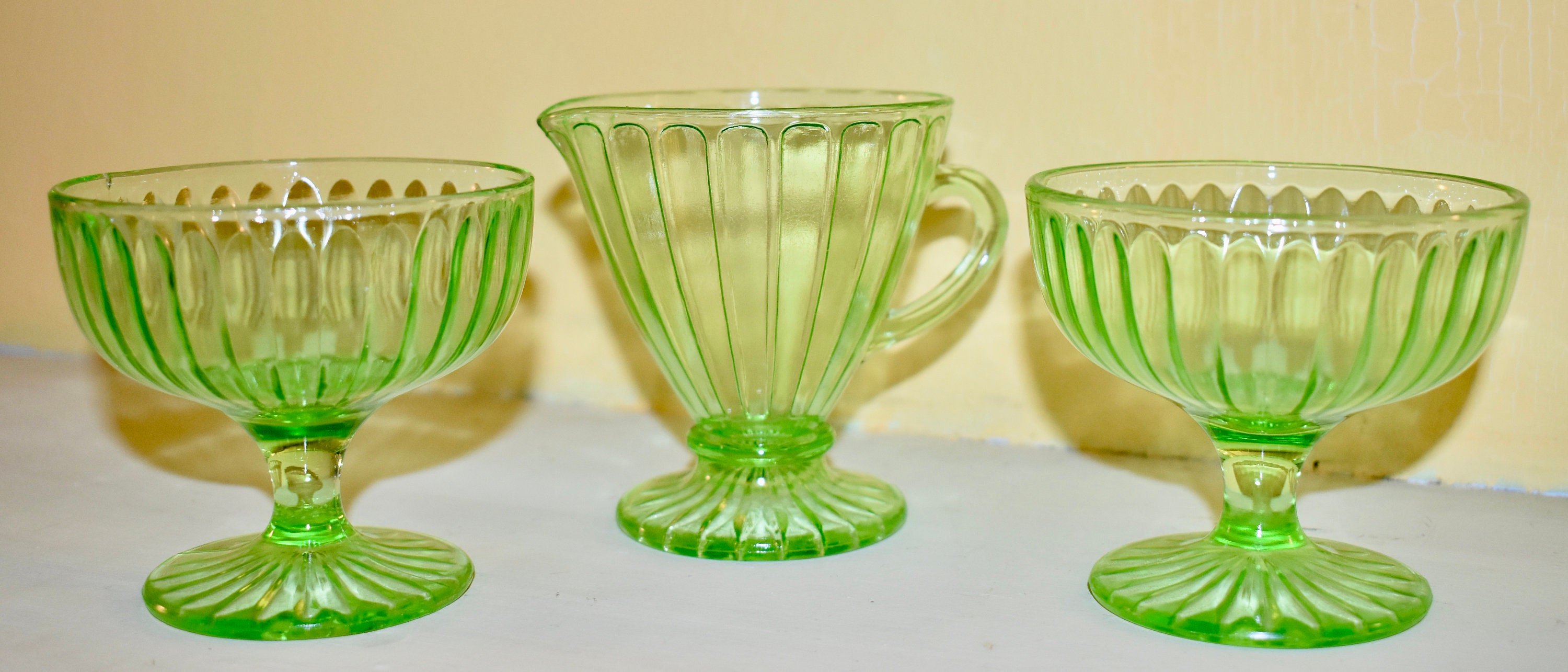 Set of 3 Green Depression Glass Dessert Bowls and Creamer, Green ...