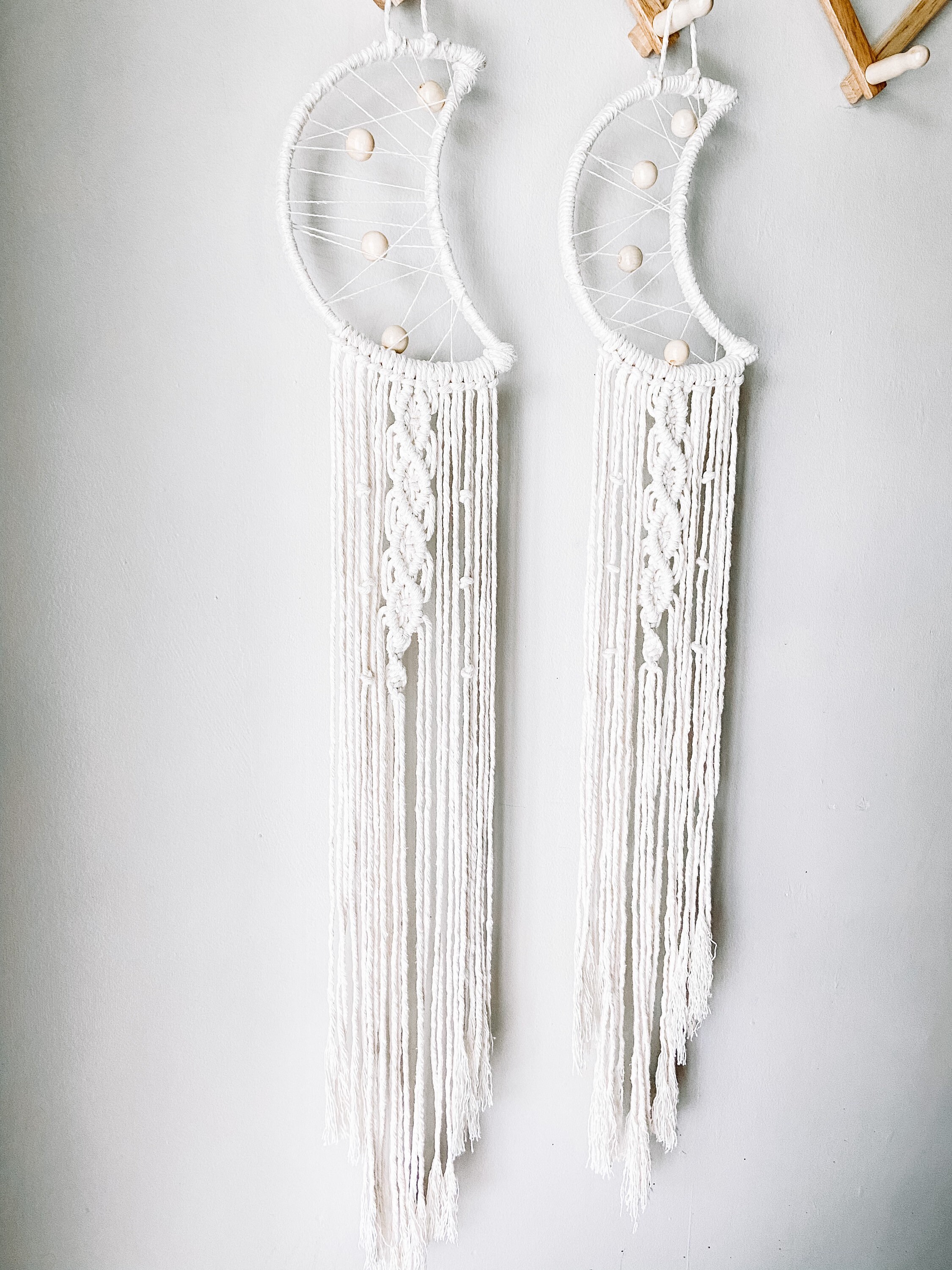 Macrame Crescent Moon Wall Hanging | Etsy