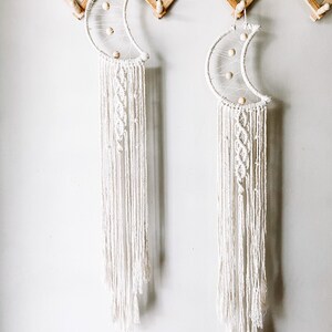 Macrame Crescent Moon Wall Hanging - Etsy