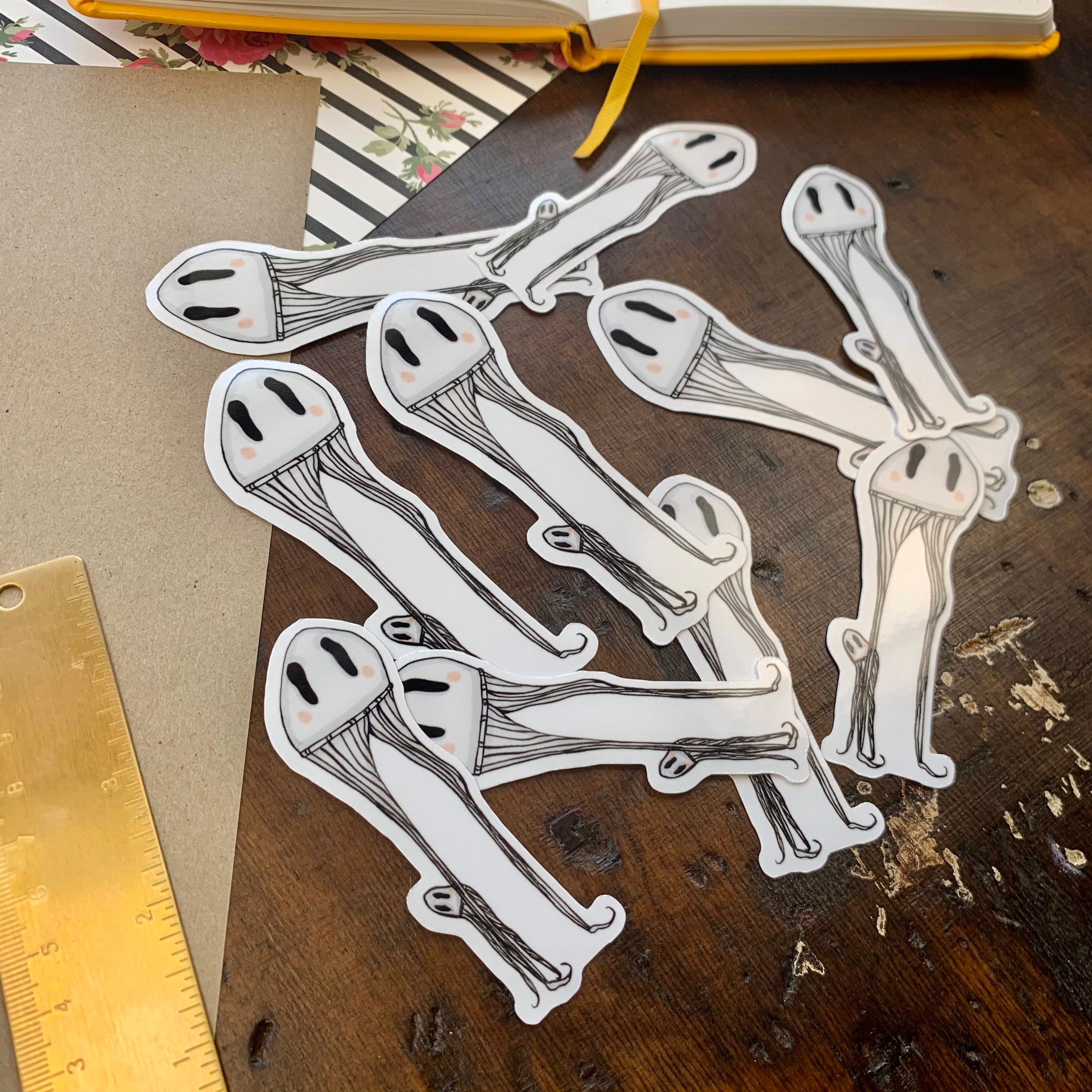 Fresno Nightcrawler Vinyl Sticker Cryptid Haunted Pants - Etsy Denmark