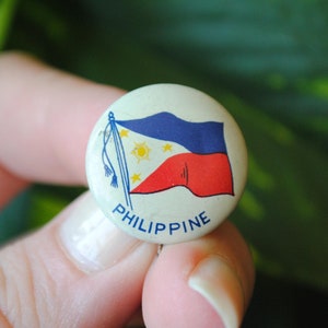 Vintage Philippine Flag Pin Back Button - Flags of the World Pinback ...
