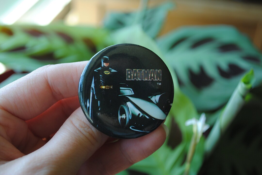 1989 Batman With Batmobile Button DC Comics Inc Michael Keaton Tim ...