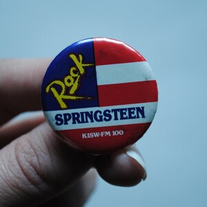 Vintage Bruce Springsteen KISW FM 100 Pin Back Button 1980's Rock ...