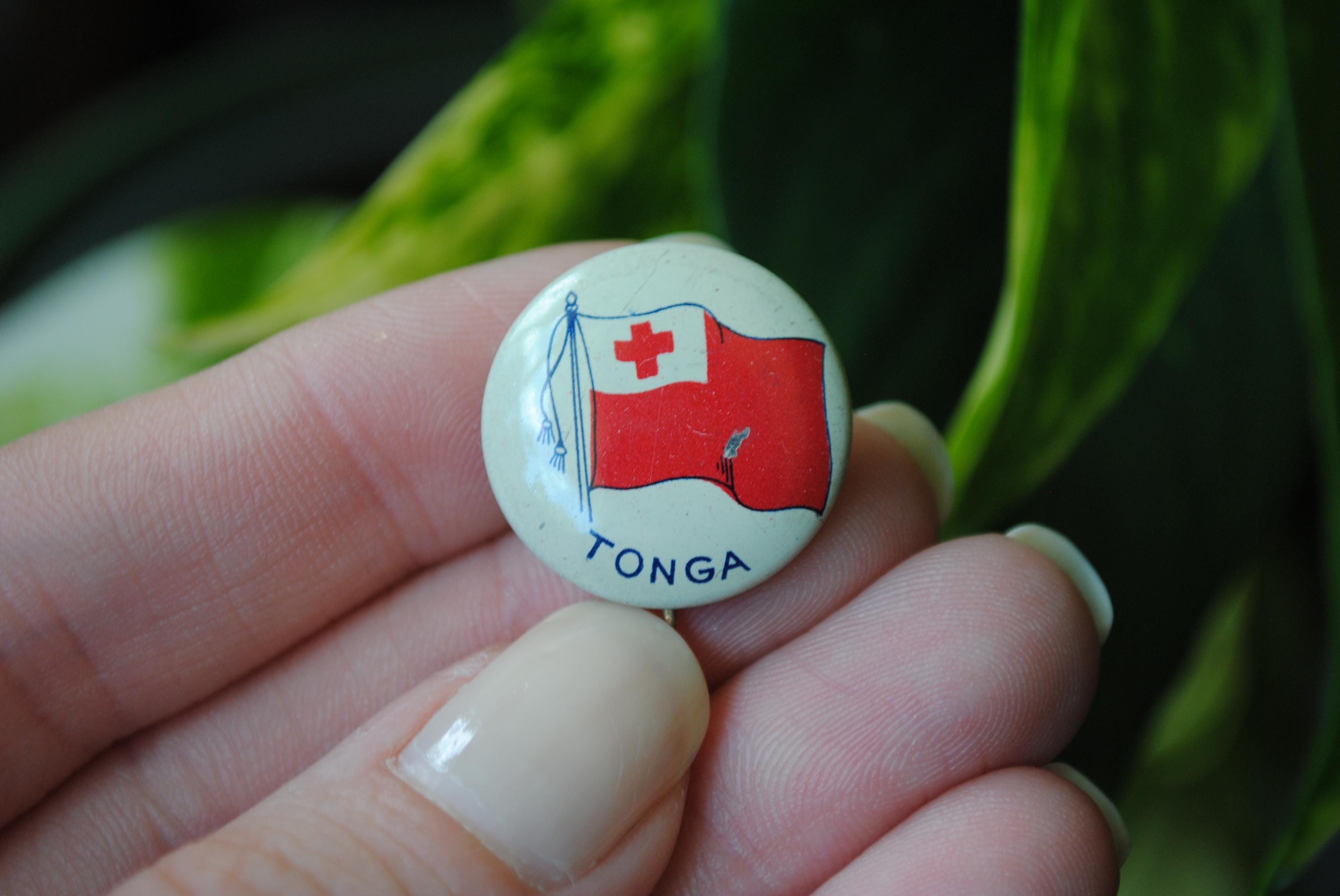 Vintage Tonga Flag Pin Back Button - Flags of the World Pinback - Lapel ...