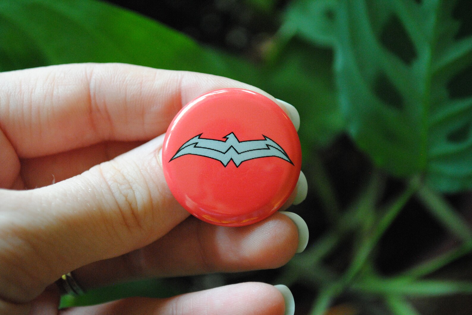Vintage Wonder Woman Logo Button - DC Comics - Red and Silver - Pin ...