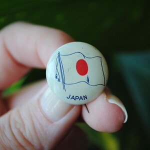 Vintage Japan Flag Pin Back Button - Flags of the World Pinback - Lapel ...