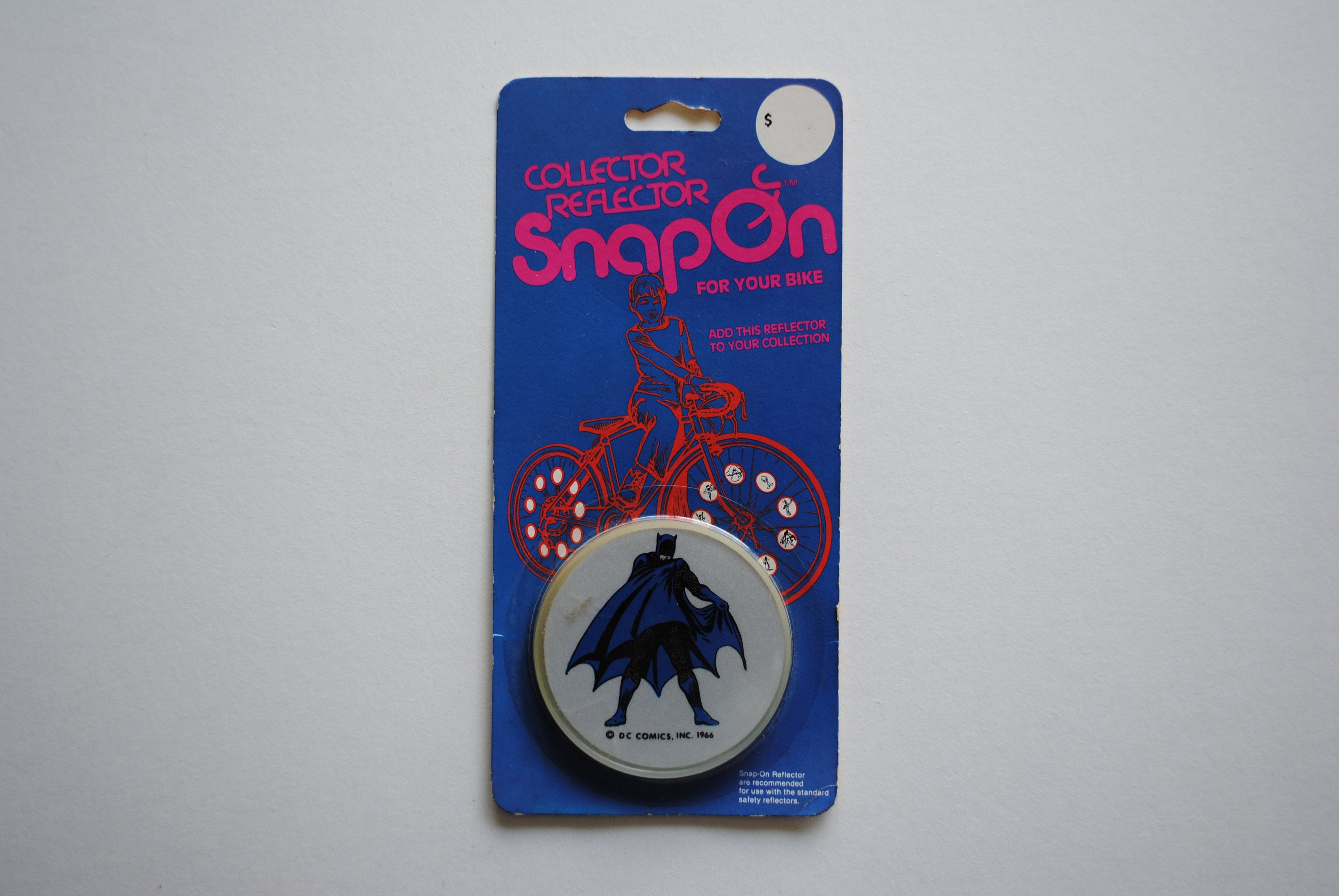 1978 Batman Collector Reflector Snap on - Bike Reflector - DC Comics ...