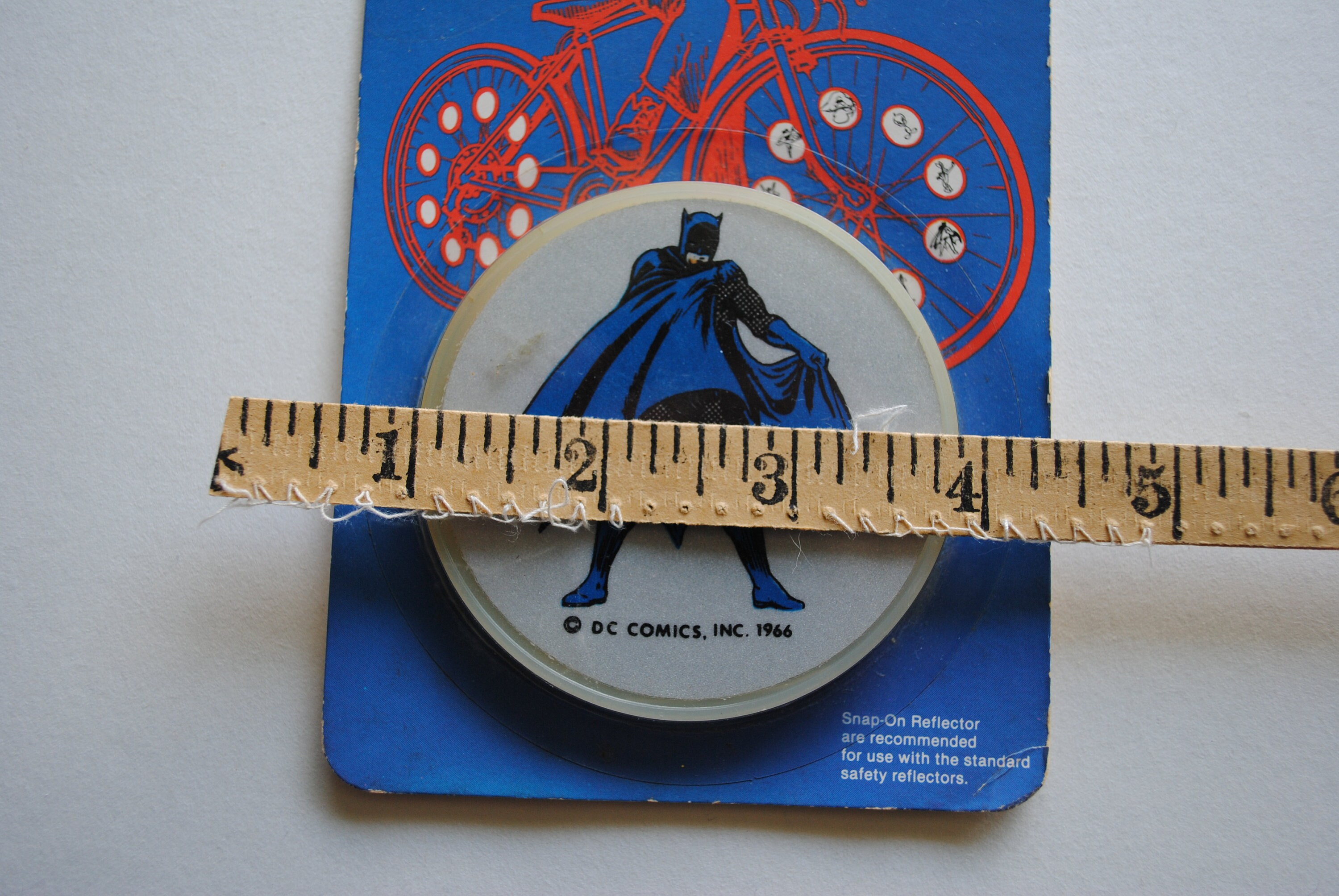 1978 Batman Collector Reflector Snap on - Bike Reflector - DC Comics ...