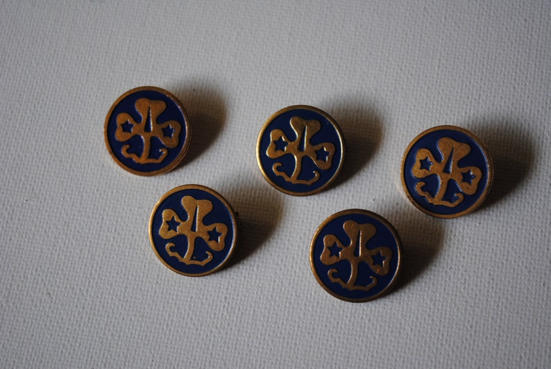 Vintage Girl Scouts WAGGGS World Pin - Trefoil Pinback - World ...