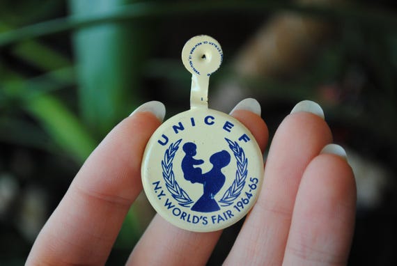 1960's UNICEF New York World's Fair 1964-65 Fold Tab … - Gem