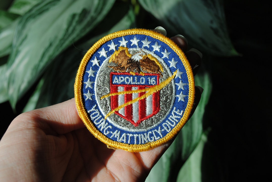 Vintage Apollo 16 Patch Souvenir Space Emblem Kennedy Space Center Florida 1980's - Etsy