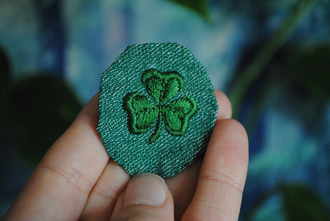 Vintage Girl Scouts Second Class Emblem - Clover - Silver Green Fabric ...