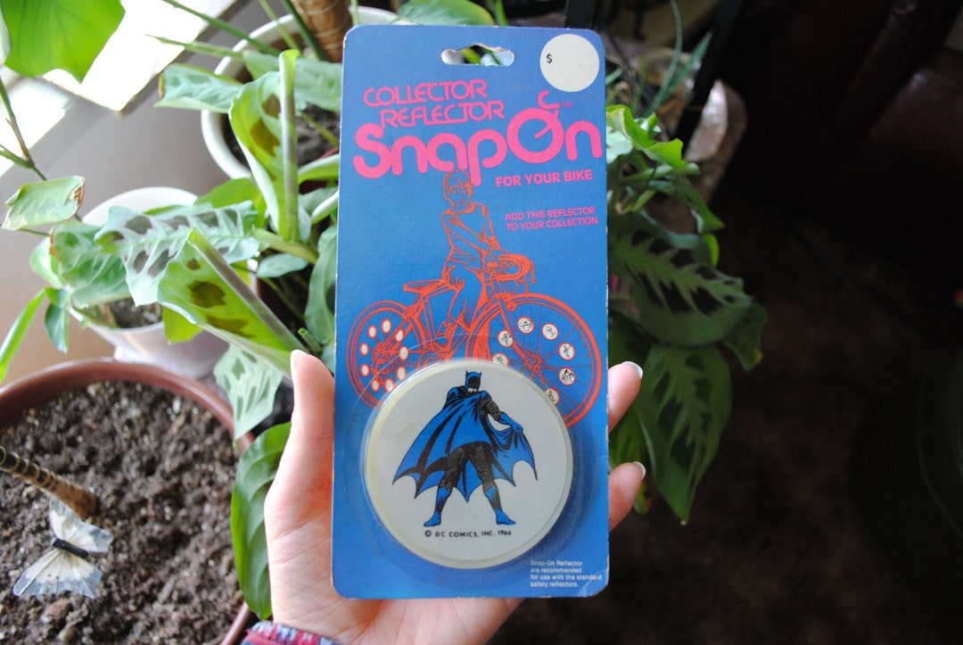 1978 Batman Collector Reflector Snap on - Bike Reflector - DC Comics ...