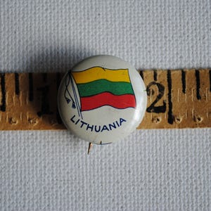 Vintage Lithuania Flag Pin Back Button Flags of the World Pinback Lapel ...