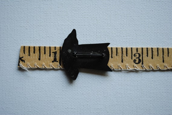Vintage Bat Kids Fan Club Pin - Enamel Pin - Batman C… - Gem