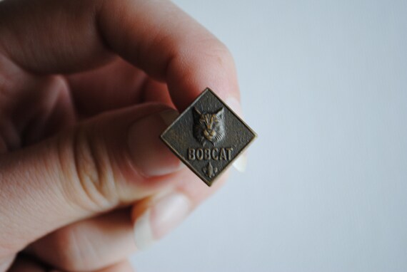 1950's Bobcat Parent Pin - Cub Scouts Rank Award - Mo… - Gem