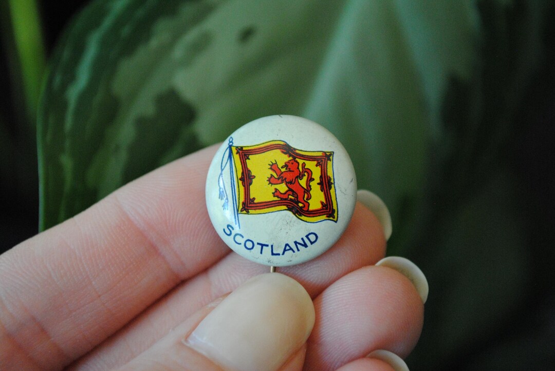 Vintage Scotland Flag Pin Back Button Flags of the World Pinback Lapel ...