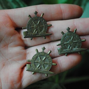 Vintage Metal Seattle Seafair Pin - U-73 Hydroplane Space Needle Ship ...