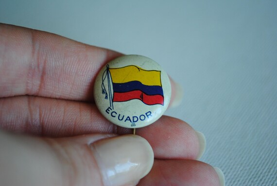 Vintage Ecuador Flag Pin Back Button - Flags Of The W… - Gem