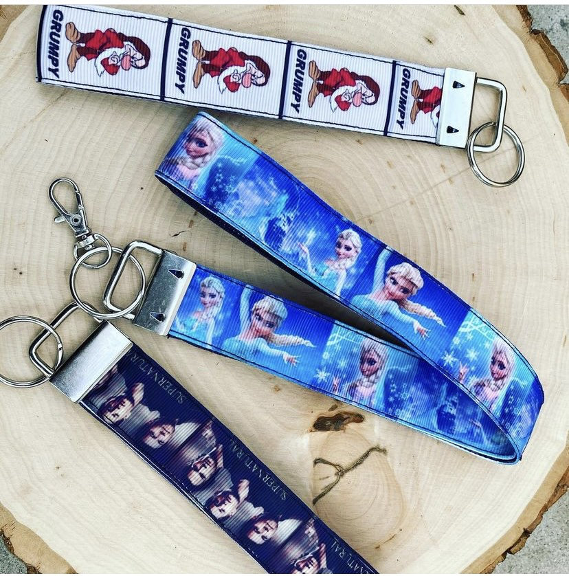 Custom Wristlet Keychain Lanyards - Etsy
