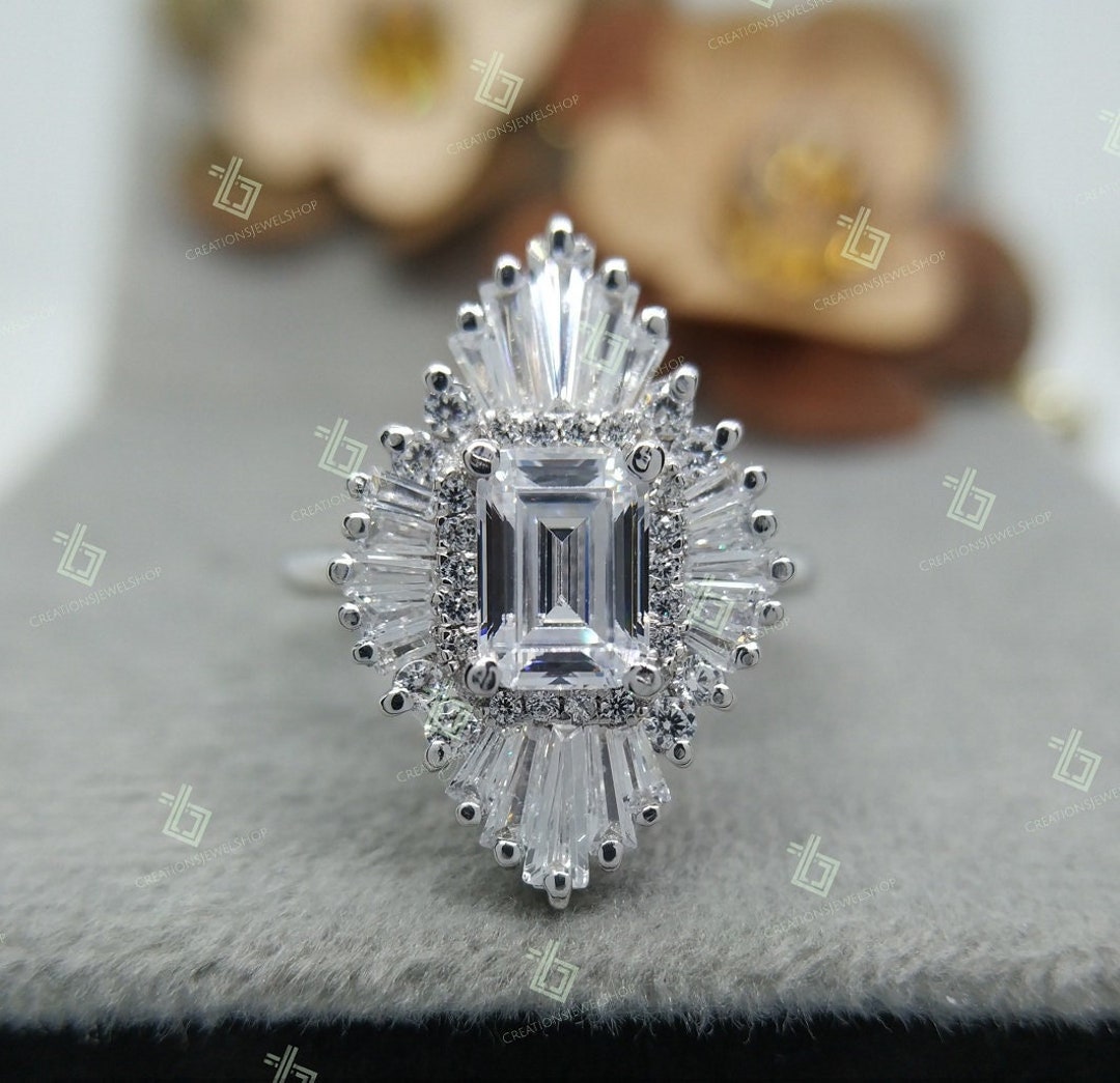 Star Burst Emerald Engagement Ring, Sun Burst Halo Emerald Moissanite ...