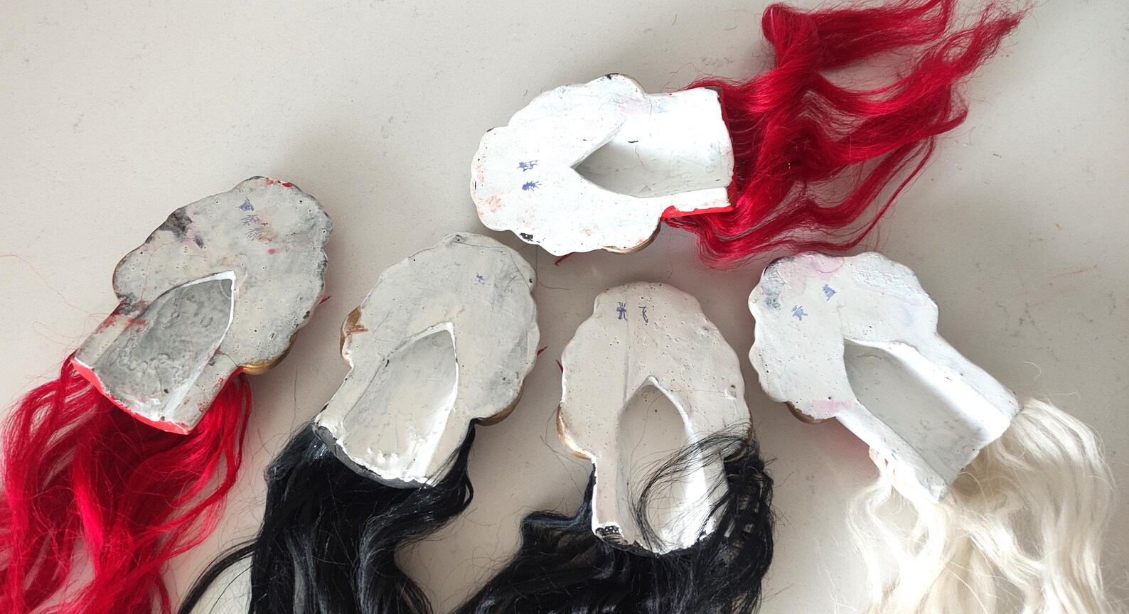 Vintage Chinese Bian Lian Opera Masks: Traditional Wall Decor, Set of 5 ...