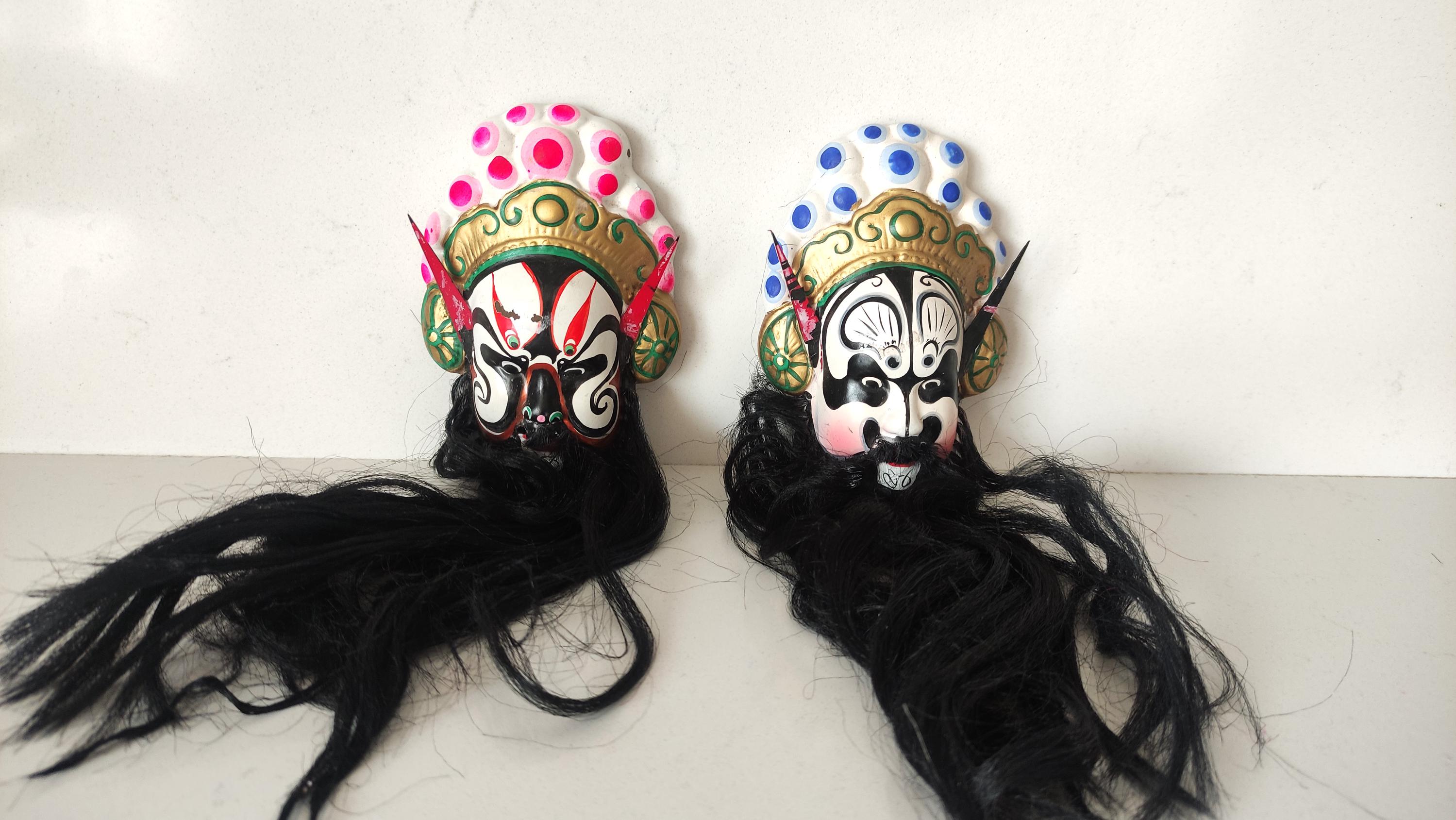 Vintage Chinese Bian Lian Opera Masks: Traditional Wall Decor, Set of 5 ...