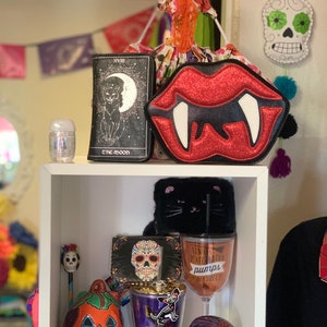 Vampire Lips Purse - Etsy