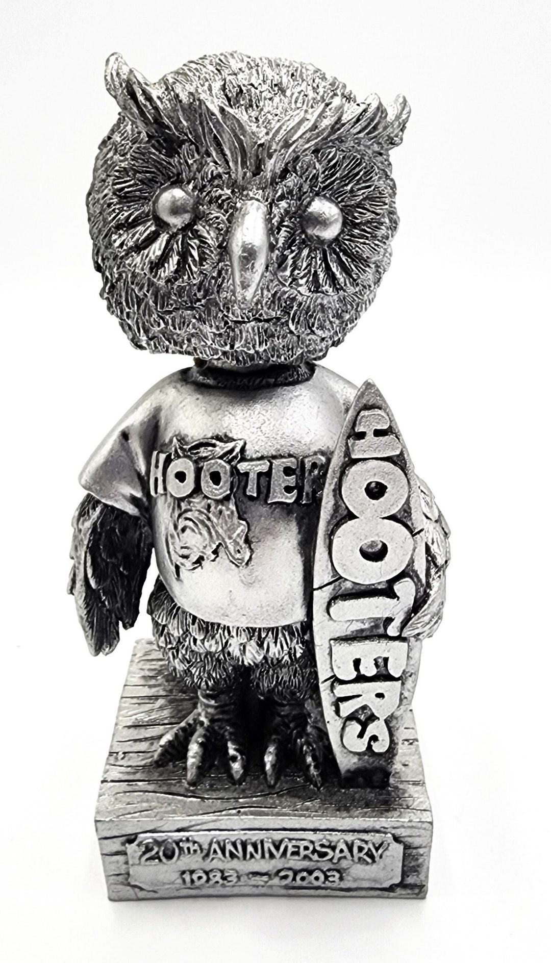 HOOTERS Surfboard Owl Bobblehead Bobble Pewter Style 20th Anniversary ...