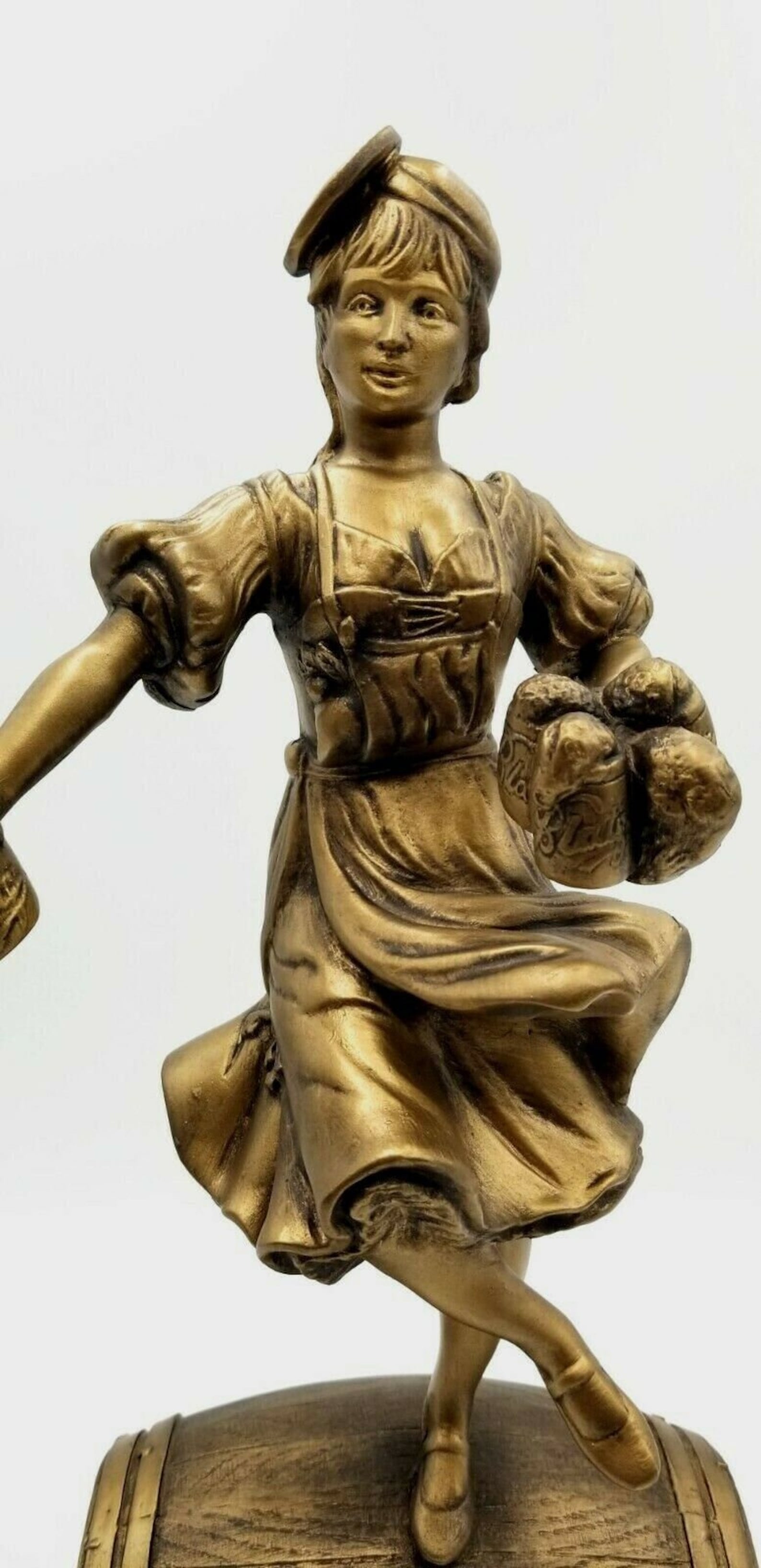 Blatz Beer Valerie Barmaid Girl Display Statue 1986 Vintage Bronze Tone ...