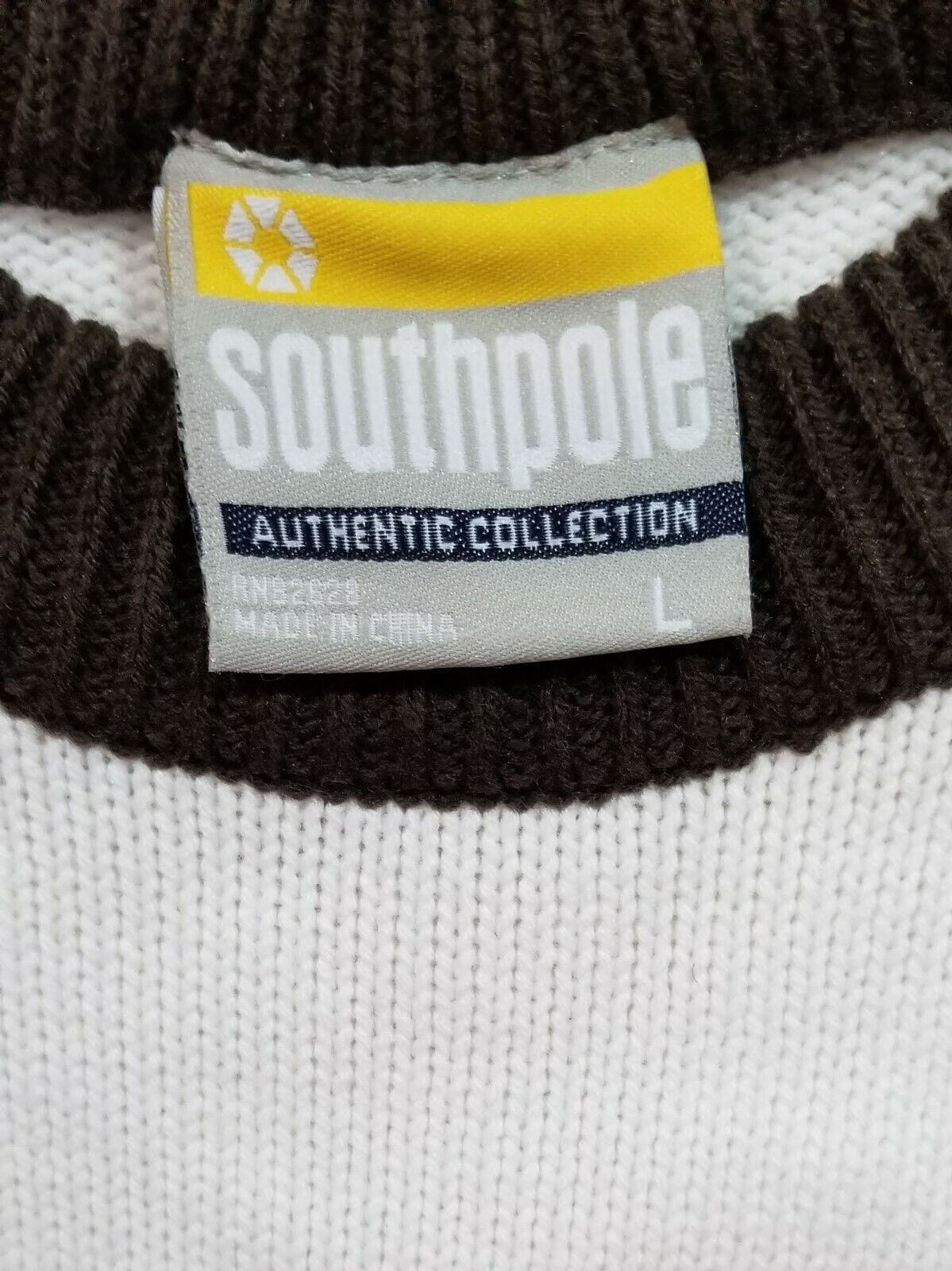 Southpole Classic Men's Authentic Collection Spell Out Stitched ...