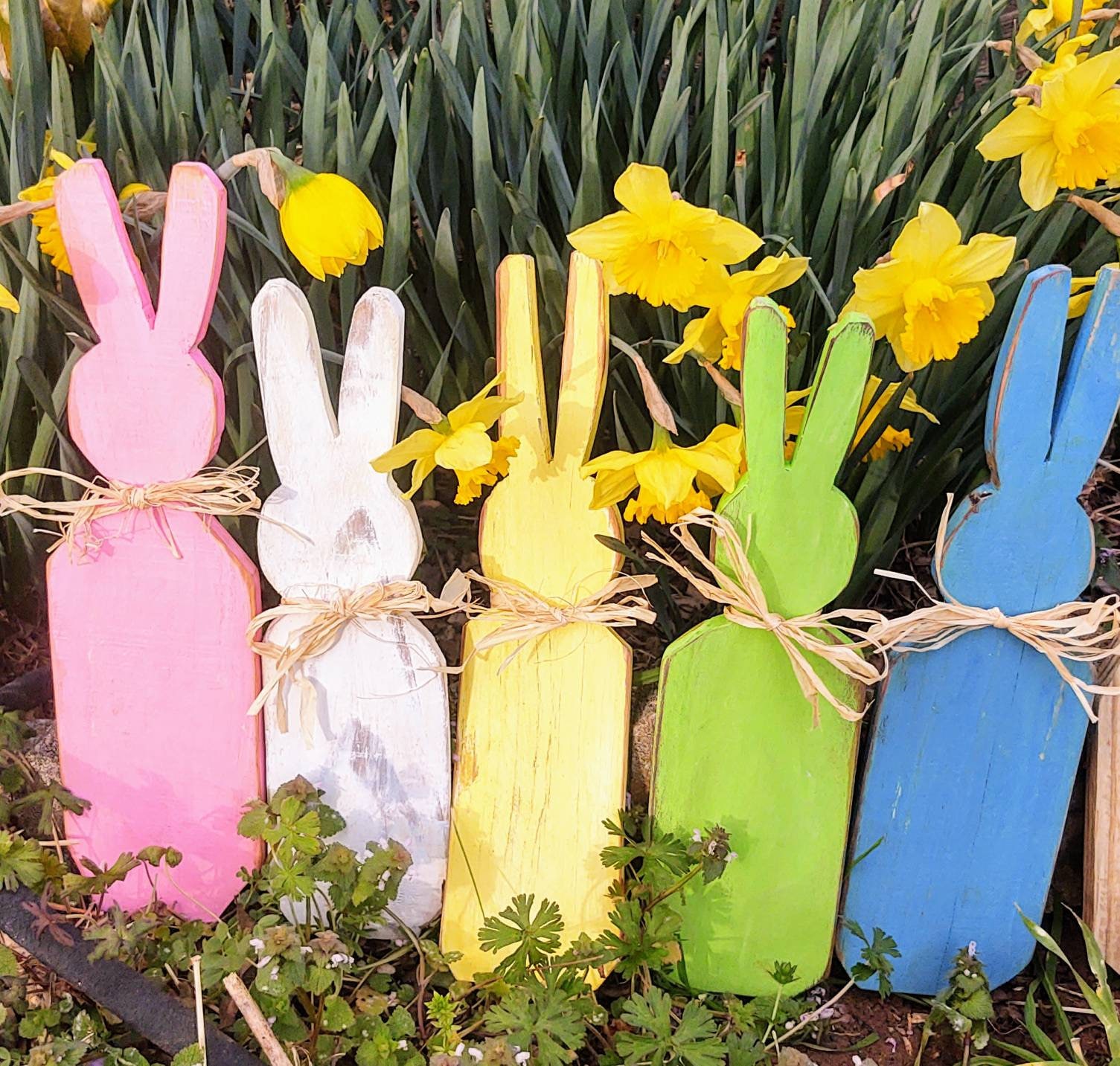 Rustic Wood Bunnies for Spring and Easter / Easter - Etsy