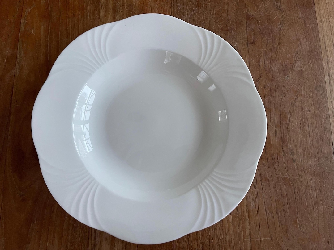 A Gorgeous Elegang Villeroy & Boch Bone China - Arco Weiss - Deep Soup ...