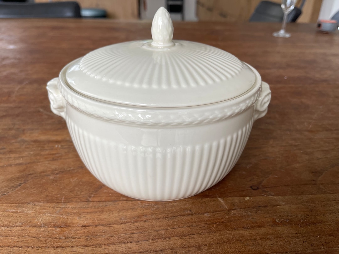 A Rare Vintage Wedgwood Queen's Ware Edme Cookware - Etsy