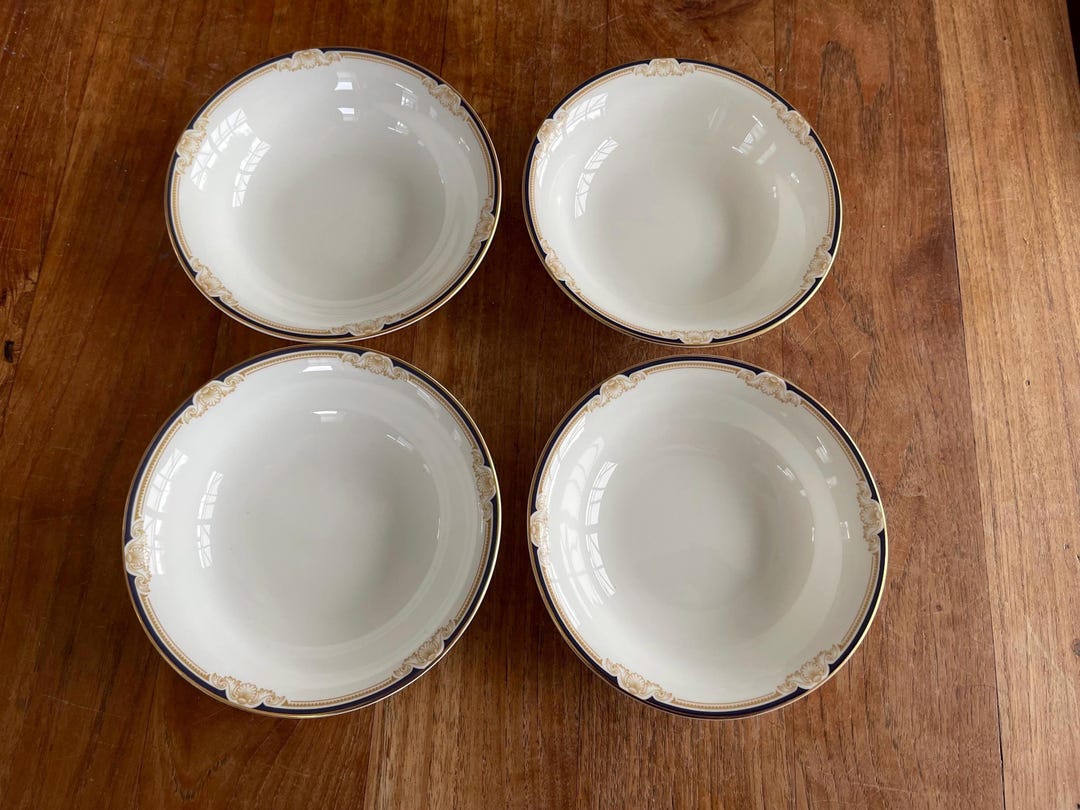 Set of 4 Gorgeous Wedgwood- Bone China-cavendish Breakfast Bowl/dessert ...