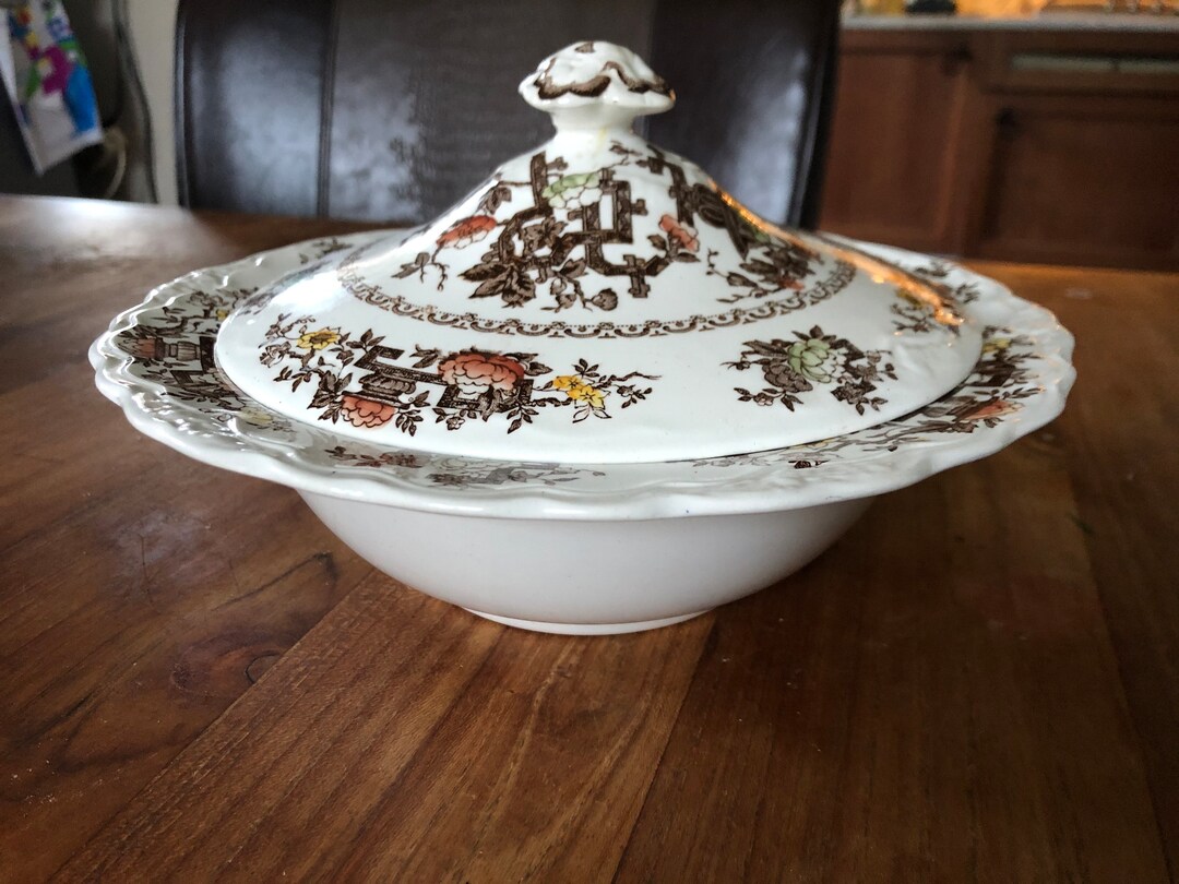 A Vintage Crown Ducal English Ironstone- Formosa- Covered Bowl/terrine ...