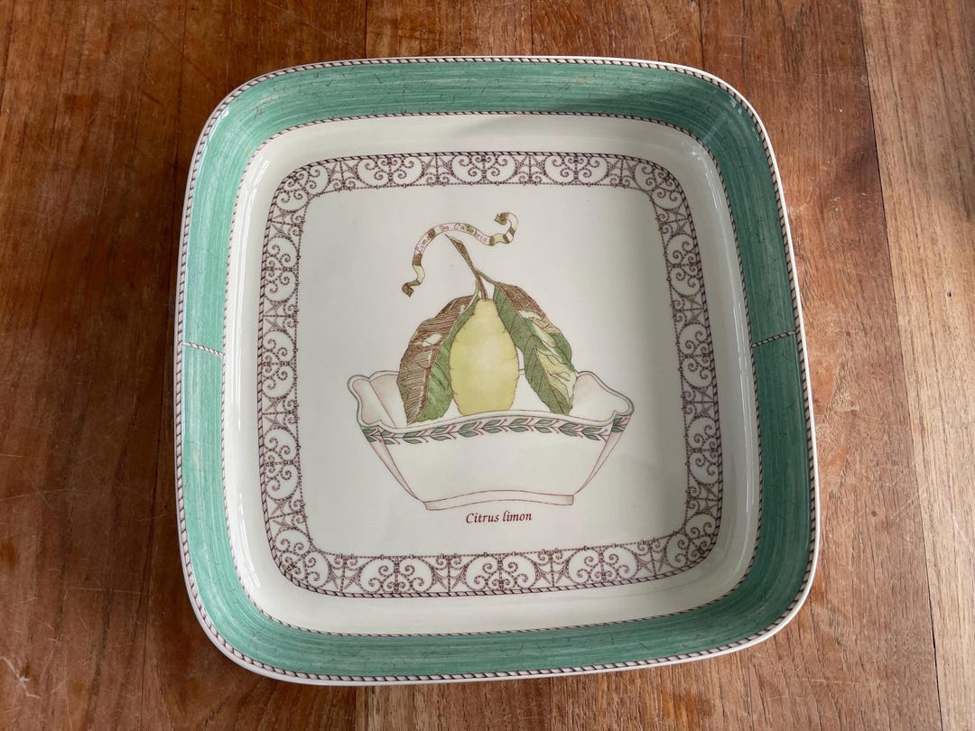 A Gorgeous Wedgwood Sarah's Garden Cookware Lasagne Dish/oven Dish ...