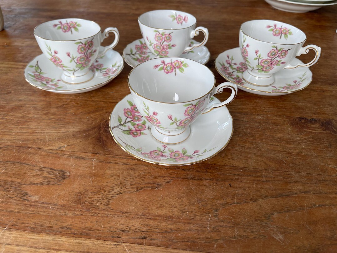 Set of 4 Beautiful Tuscan Bone China "springtime" Tea Cup With Saucer ...