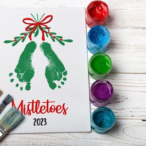 Christmas Footprint Art, Mistletoes, Mistle-toes, Christmas Craft for ...
