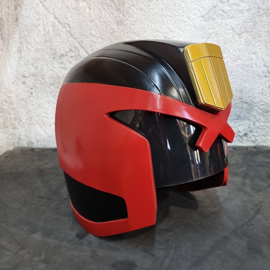 Judge Dredd Helmet Wearable - Etsy