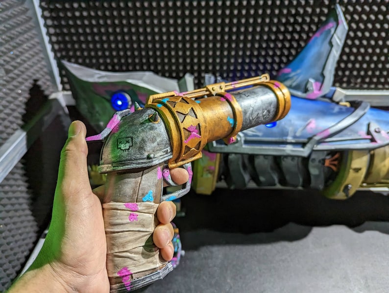 Jinx Arcane Set Prop Fishbones Grenade Gun Minigun - Etsy
