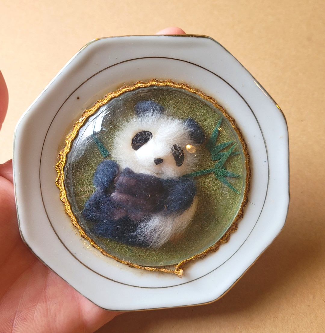 Vintage Panda Plate: Faux Fur 3D Ornament, Retro Kitsch Decor - Etsy