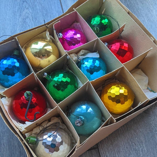 Vintage Baubles - Etsy