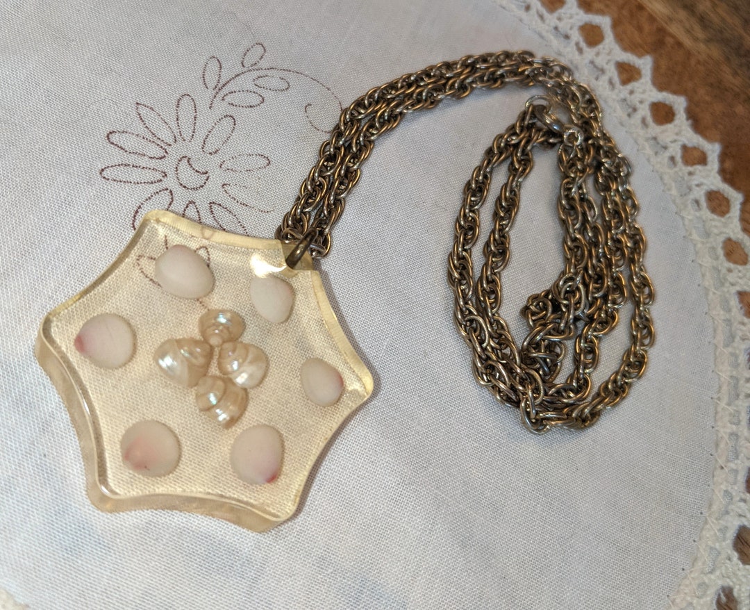 Vintage Tasmanian Maireener Shell Necklace Resin Set Star - Etsy
