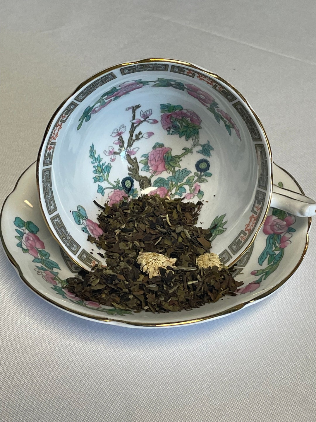 Loose Leaf White Tea ~ Christmas in Connecticut - Etsy