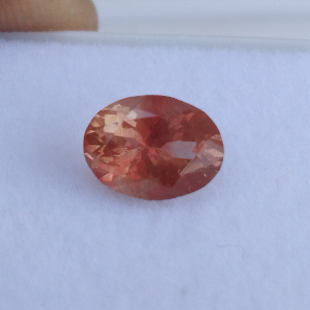 1.20 Ct Natural Oregon Sunstone Red Color With Beautiful Oregon ...