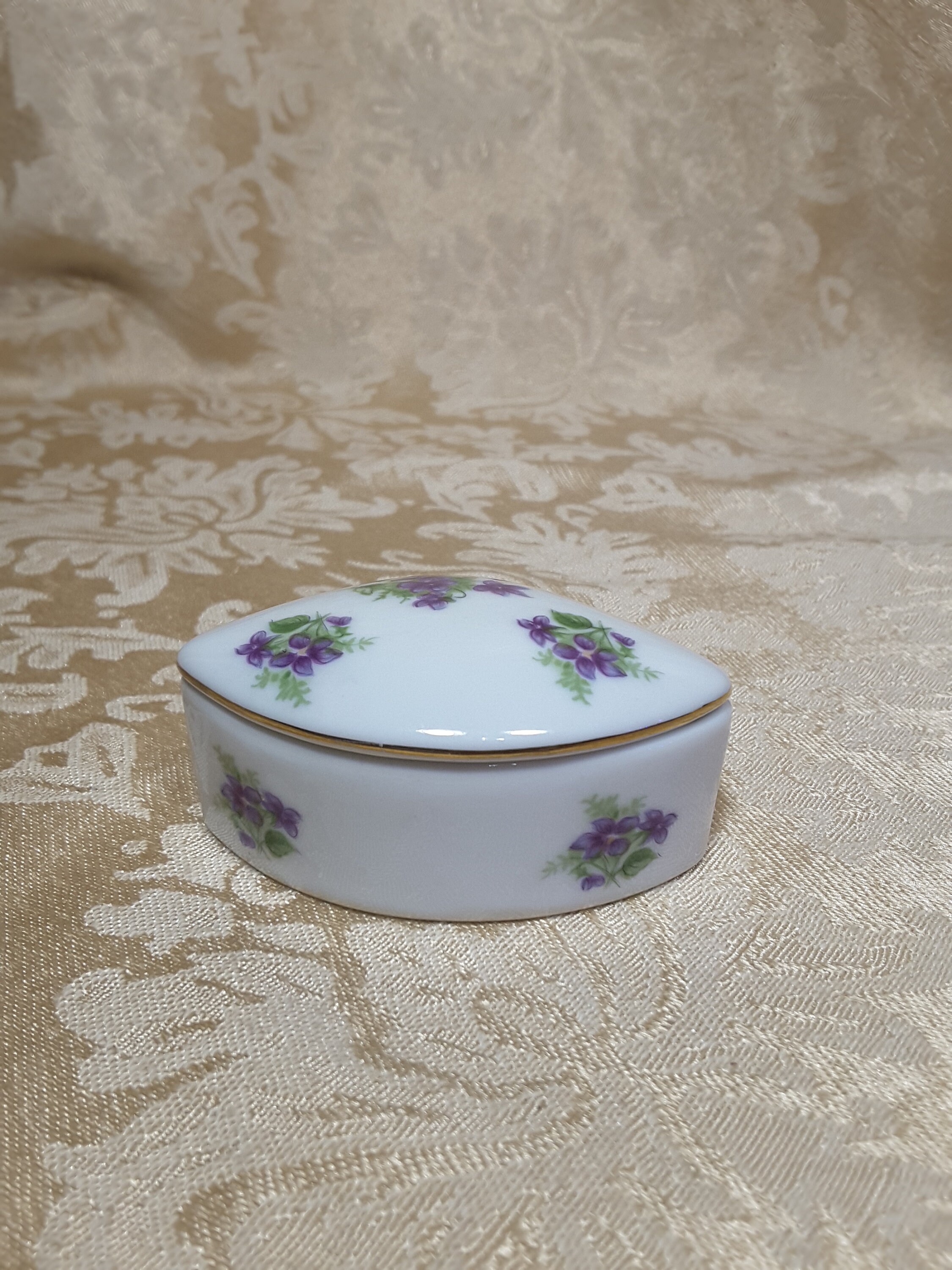 Vintage Porcelain Trinket Box 1964 White With Violets and Leaves - Etsy