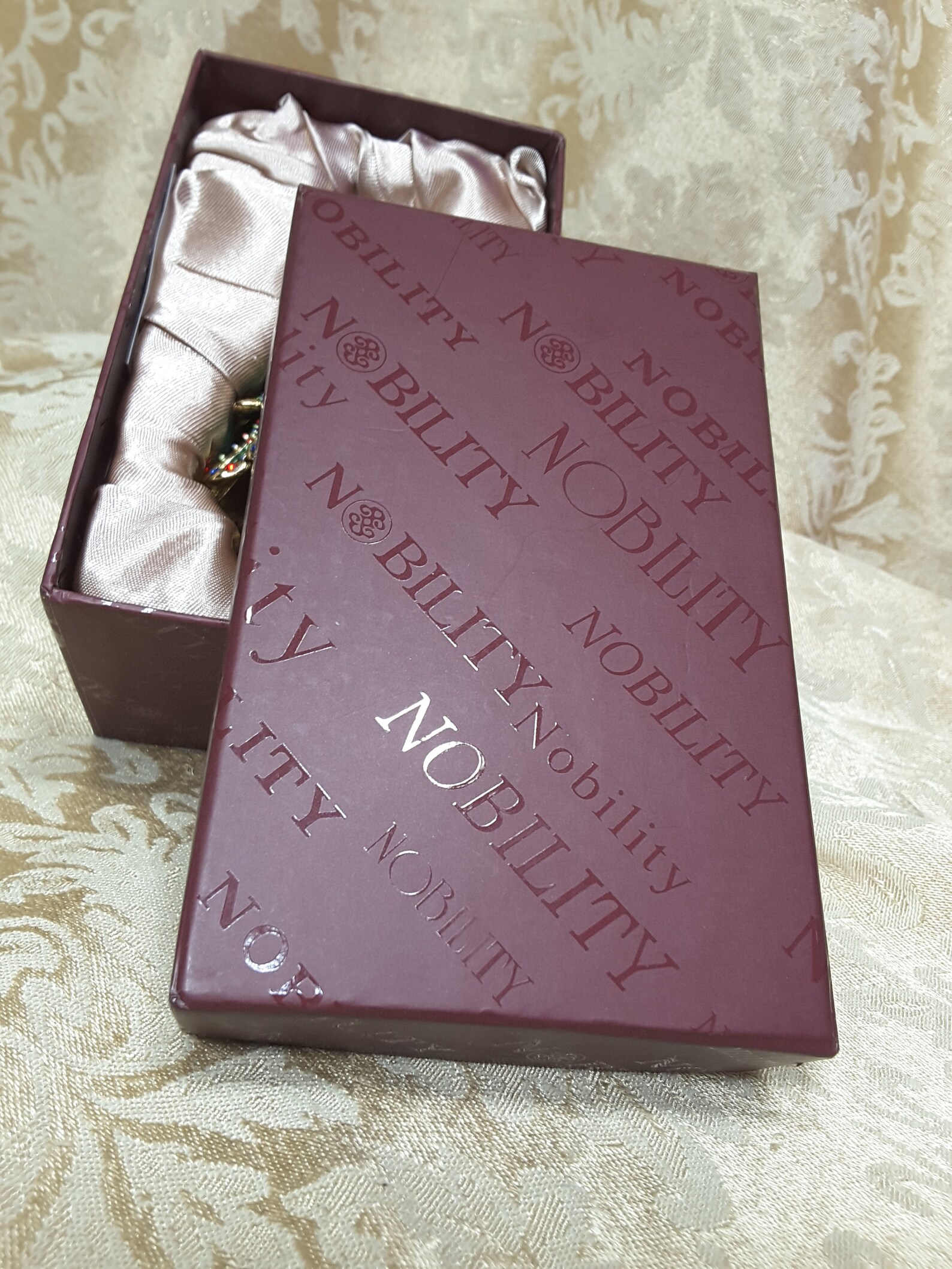 Nobility Christmas Tree Trinket Box Enameled With Bright Rhinestones ...