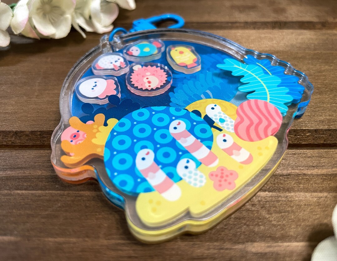 Coral Reef Shaker Charm | Acrylic Underwater Keychain | Funny Shaker ...