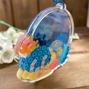 Coral Reef Shaker Charm | Acrylic Underwater Keychain | Funny Shaker ...